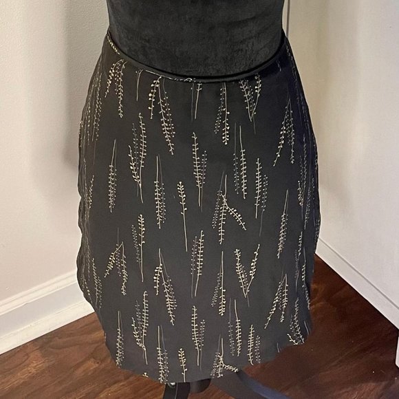 Merona | Skirts | Merona Brand Womens Blackgold Silk Skirt 4 | Poshmark